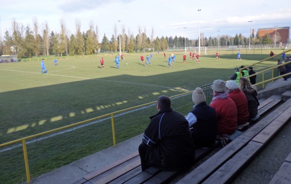 Bábolnai Sportpálya - Stadion in Bábolna